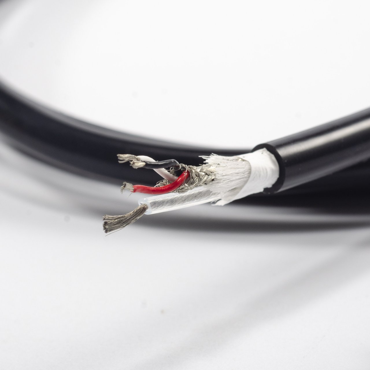 OD5.8MM 4 Core Silicone Cable Include 3 Shielded Core 26awg - Shen Zhen ...